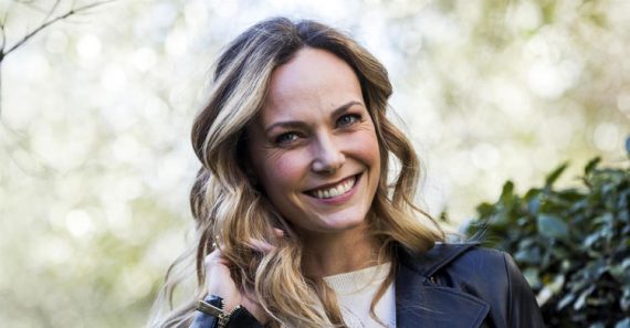 La biografia di Sara Zanier - Vita VIP